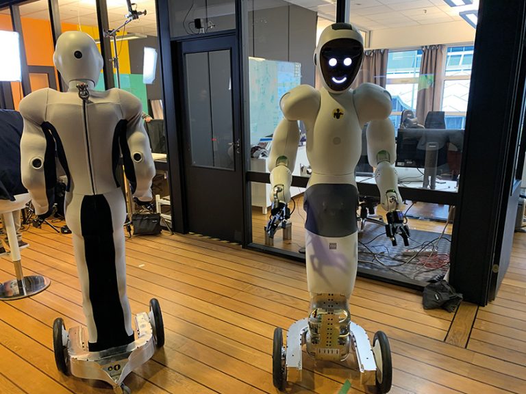 Halodi Robotics développe des robots humanoïdes plus sûrs et ...